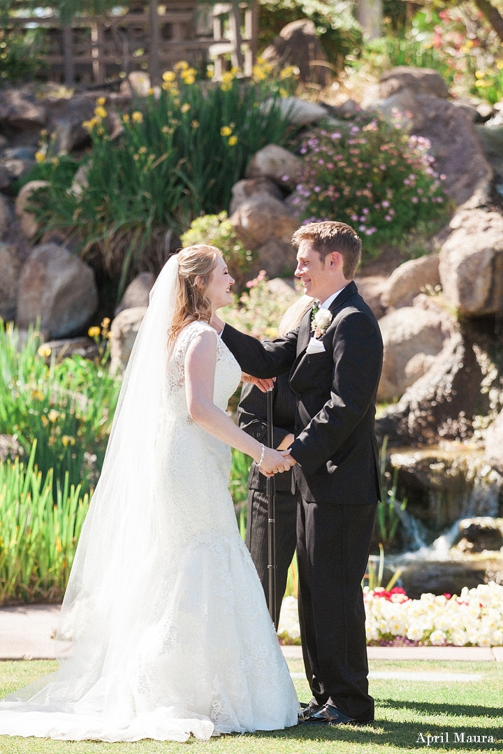 Val Vista Lakes Events Wedding: Cody + Jordyn - St. Louis Nature-Based ...